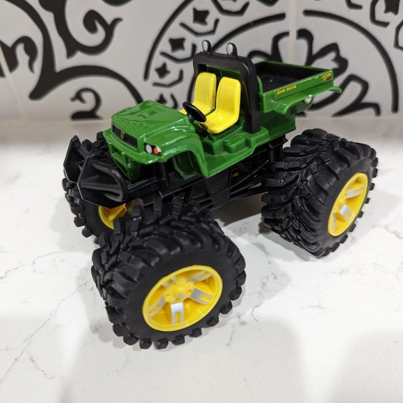 ERTL | Toys | Ertl John Deere Monster Treads Gator 4x4 5 Inch Toy Farm ...